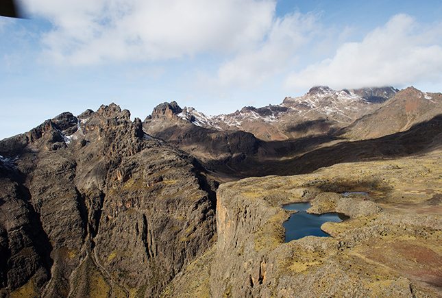 Lakes and plateaus of Mount Kenya - Tropicair